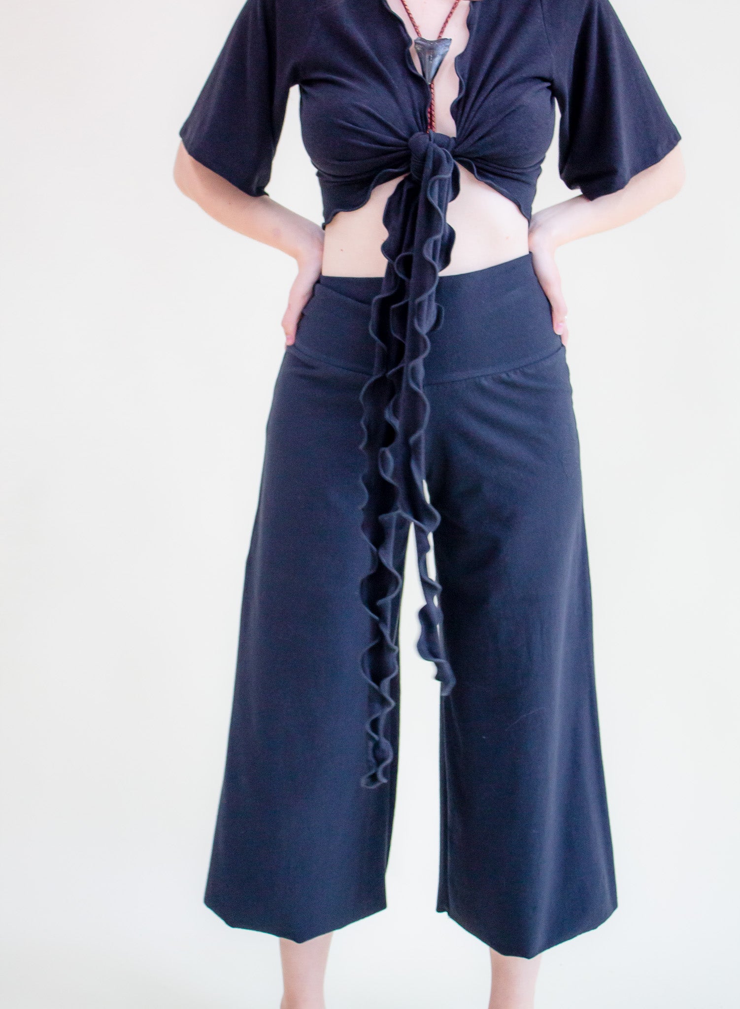 Caballera Gauchos 'Black' – Fusion Threads Collective